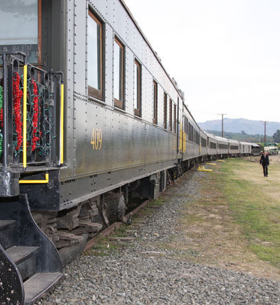 Hot Cocoa, Tamales, and Santa? Not Your Typical Train Ride - Tinybeans