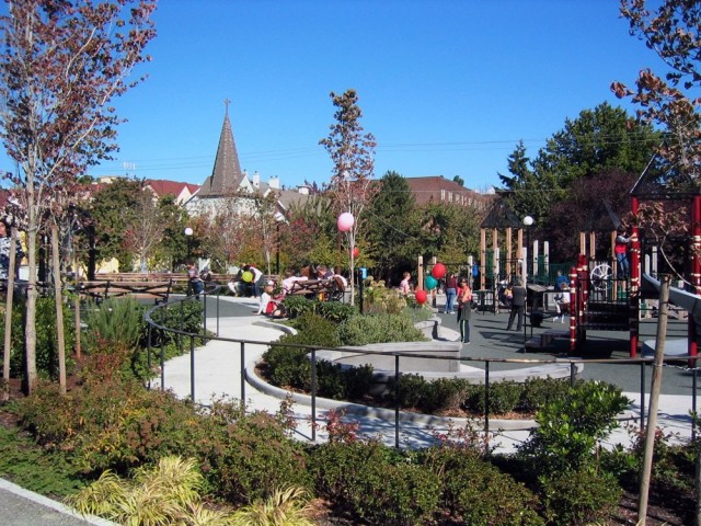 The Best Playgrounds & Parks in and Near Seattle