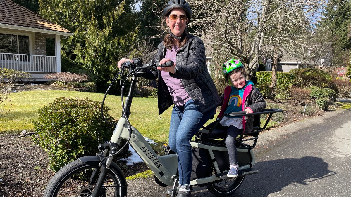 Aventon's New Abound Cargo E-bike for Families - Tinybeans