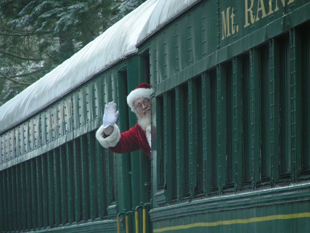 Board the Santa Express with Mt. Rainier Scenic Railroad