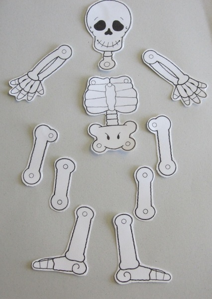 Easy Halloween Crafts | Make a Skeleton