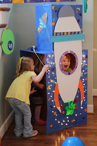 Awesome Homemade Cardboard Spaceships