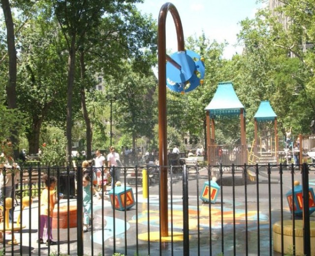 Best Splash Parks and Playgrounds With Sprinklers in New York City