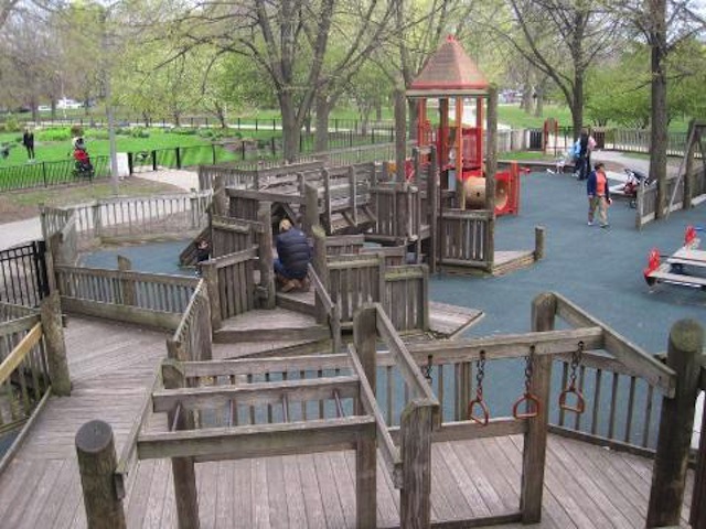 Best Playgrounds in Lincoln Park & Lakeview | Chicago Family Fun