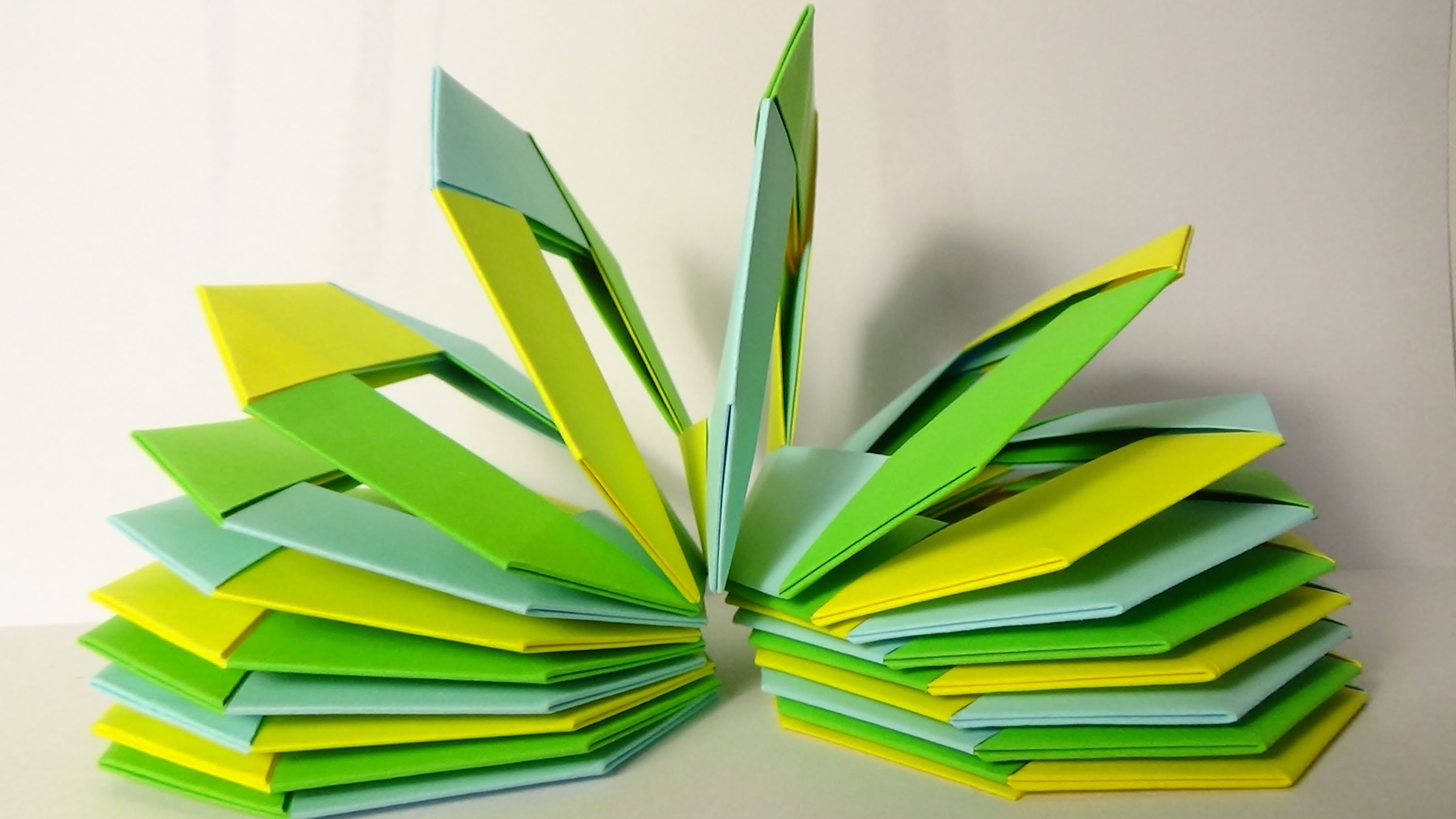Step by Step Origami Slinky Video Tutorial