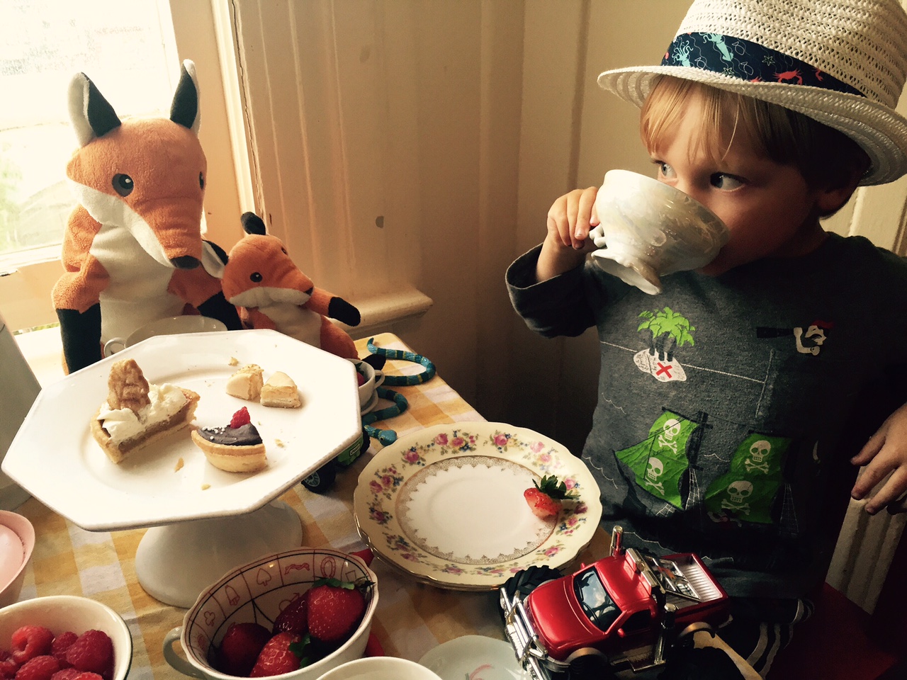 Clean Cup, Move Down! Throw a Mad Hatter's Tea Party at Home - Tinybeans