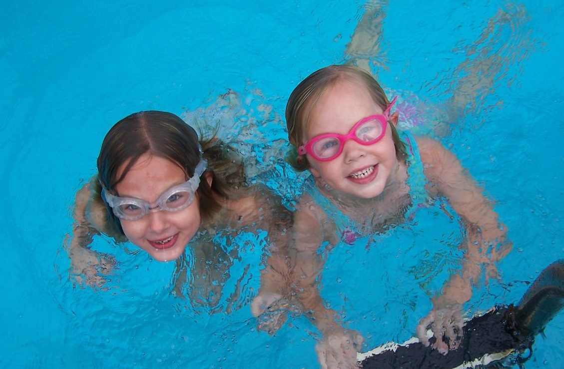 Best Community Pools for Los Angeles Families