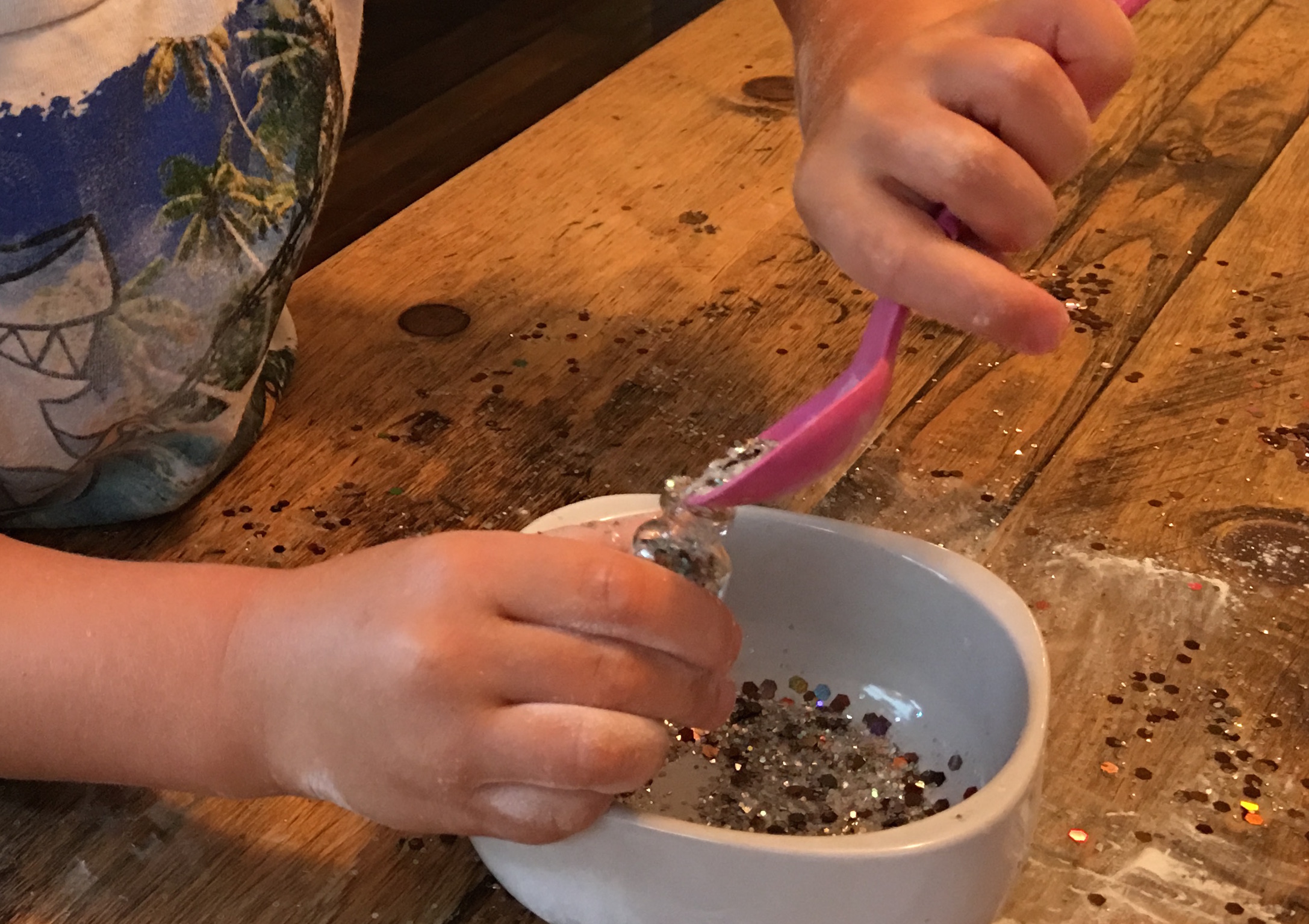 You Can Fly! How to Make Your Own Pixie Dust - Tinybeans