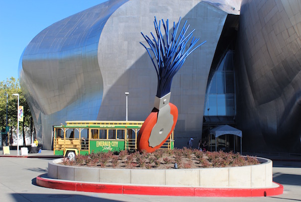 Fun & Odd Seattle Tourist Spots for Kids