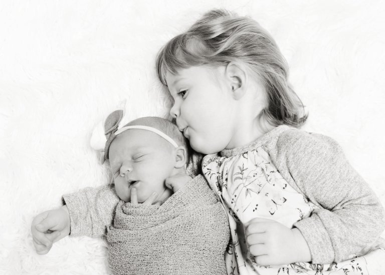 14 Strategies That Made the Transition From 1 to 2 Children Easier ...