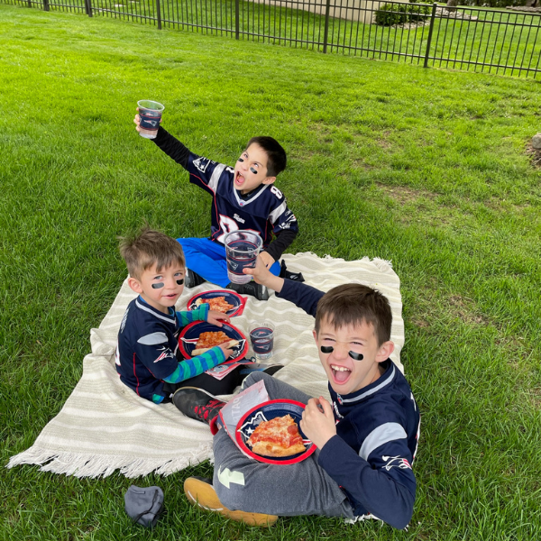 Finding a Healthy Way to Overindulge My Kids - Tinybeans