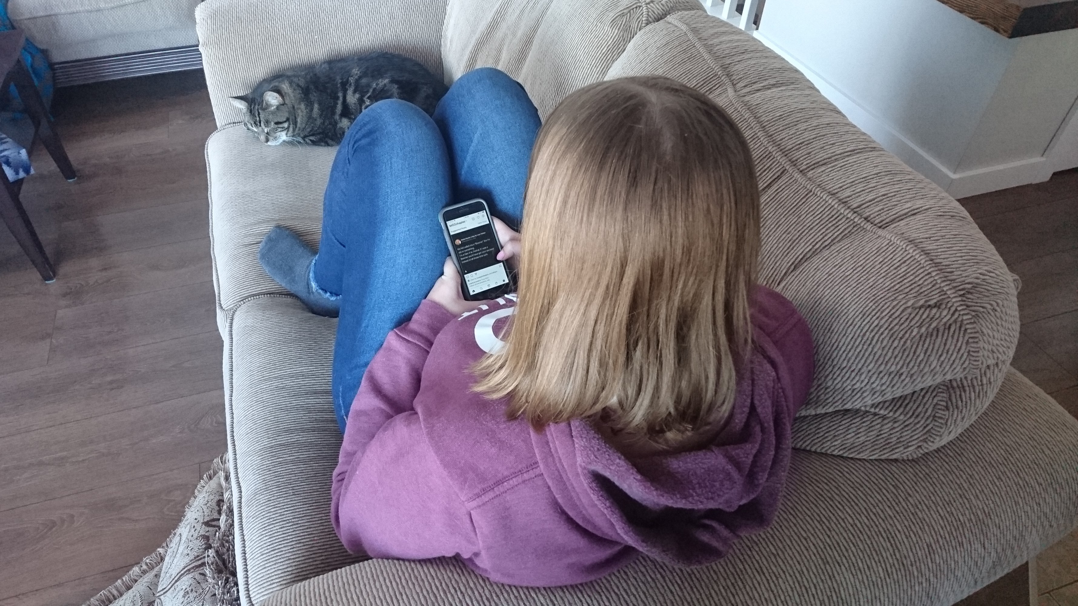 When Your Teen Is Drowning in Their Mental Health Problems - Tinybeans