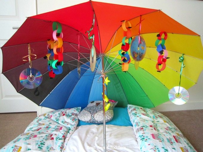 7 Mind-Blowing Uses for Umbrellas You Haven't Tried Yet - Tinybeans