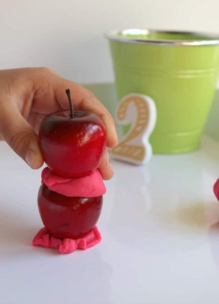 11 Creative Apple Crafts for Kids Perfect for the Season