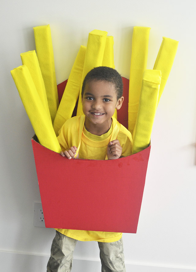 Cardboard Box Halloween Costumes - Tinybeans
