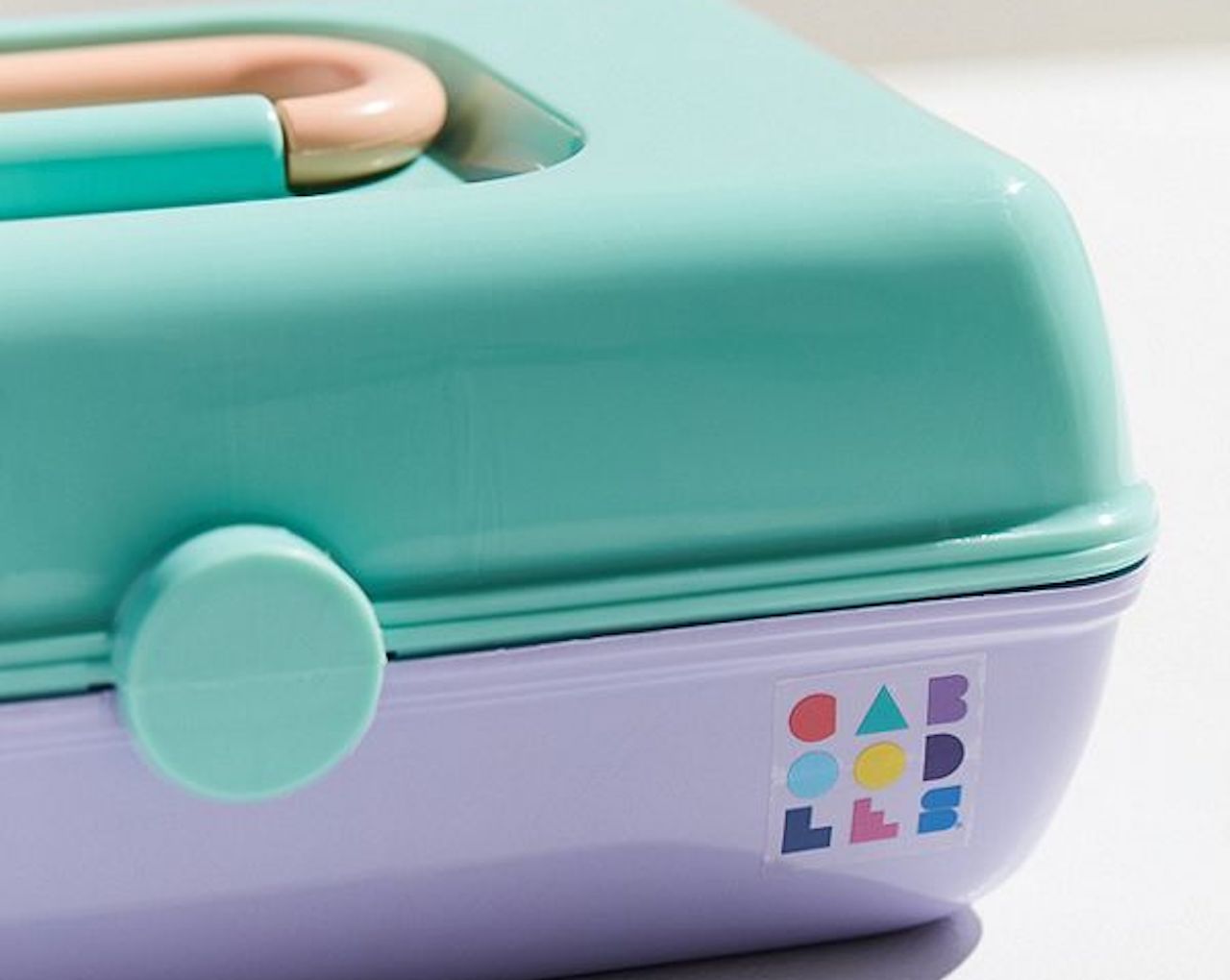 Where to Buy the '90s Version Caboodle You Loved as a Teen