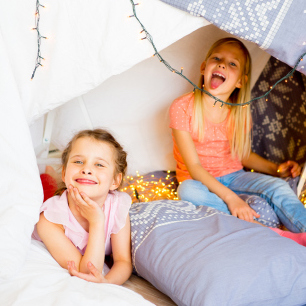 Sleepover: What Age and How to Know Your Child Is Ready