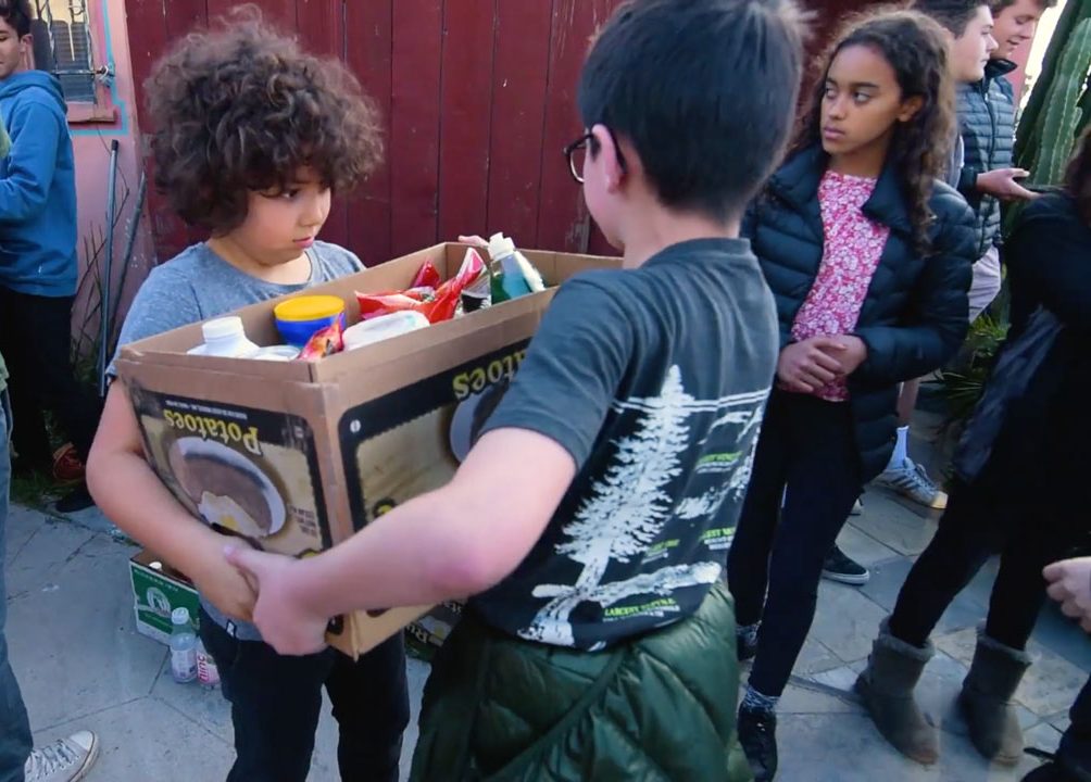 Ideas for Volunteering with Kids in LA