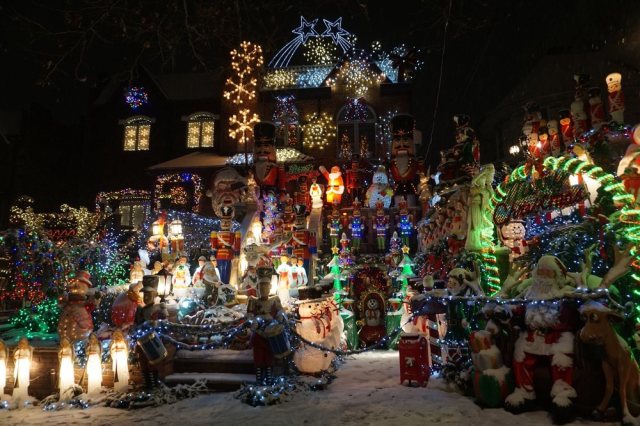 Amazing Christmas Lights Across the Country | 2021