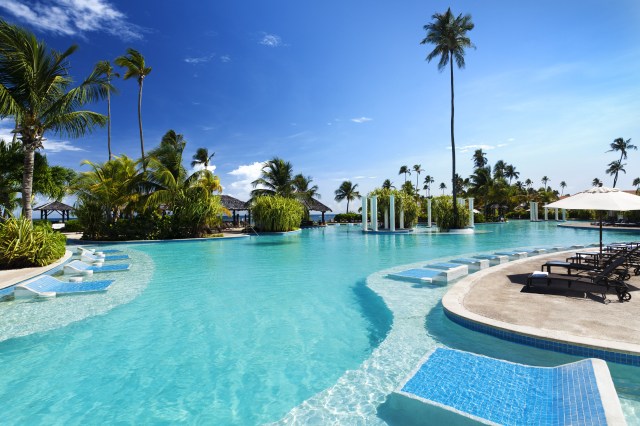 Hotels and Resorts with Amazing Swimming Pools