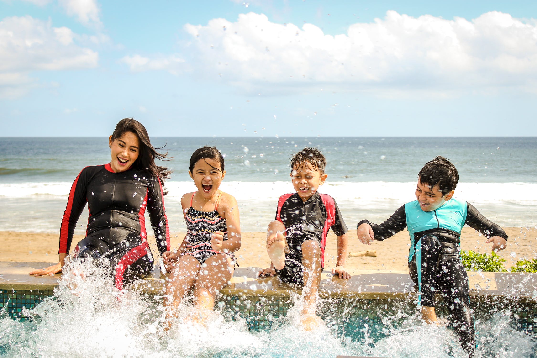 Outdoor Activities the Whole Family Can Enjoy - Tinybeans
