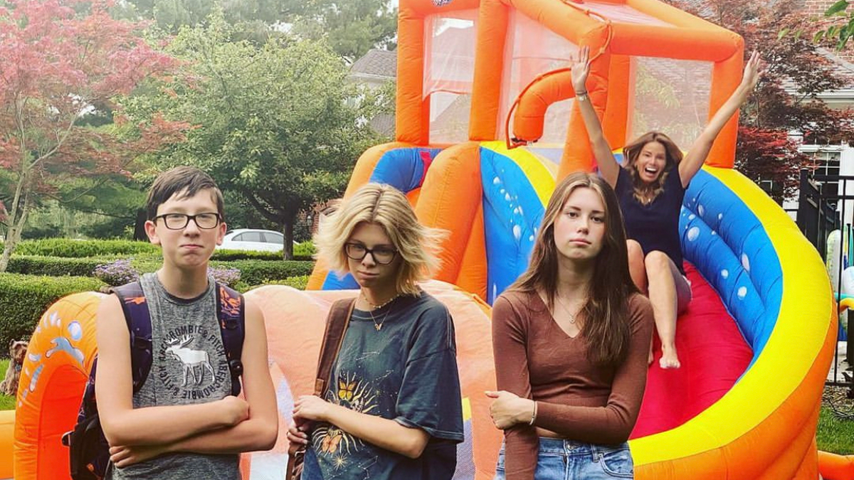 One Mom's Funny First Day of School Pictures - Tinybeans