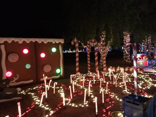 8 Best Christmas Light Displays in Phoenix, Arizona | 2019