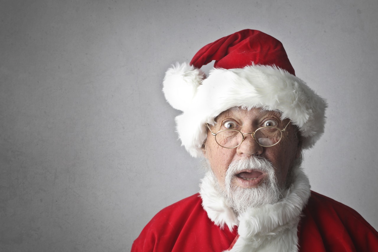 How to Send a Text to Santa & Get a Response