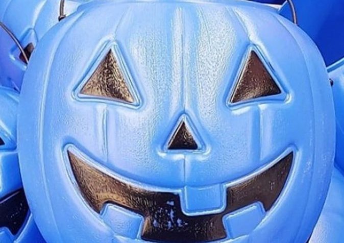 Blue Halloween Buckets Raise Autism Awareness & Here's What You Need to ...
