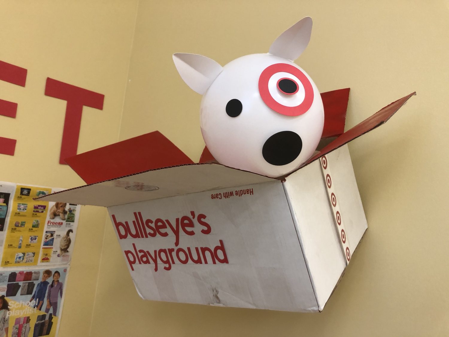 This Pre-K Teacher Turned Her Classroom Into a Target Store - Tinybeans