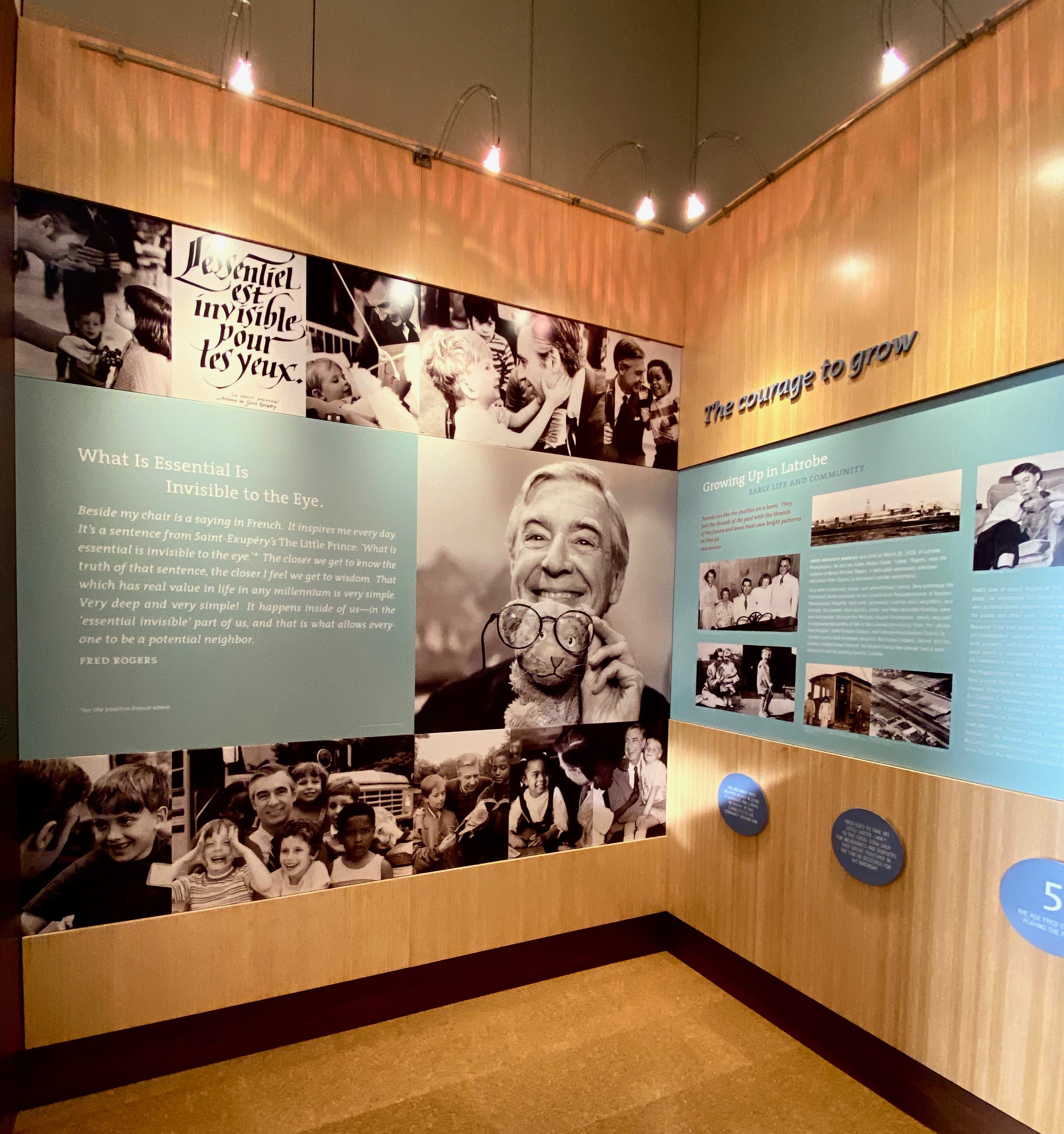 3 Beautiful Days in Mister Rogers' Neighborhood: Exploring the Fred ...