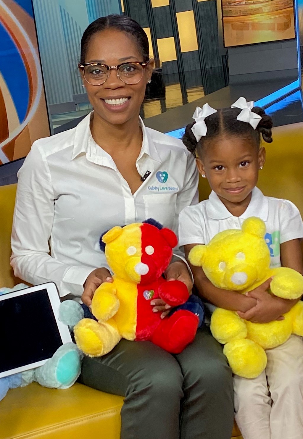 Bilingual Teddy Bears Help Kids Learn a New Language - Tinybeans