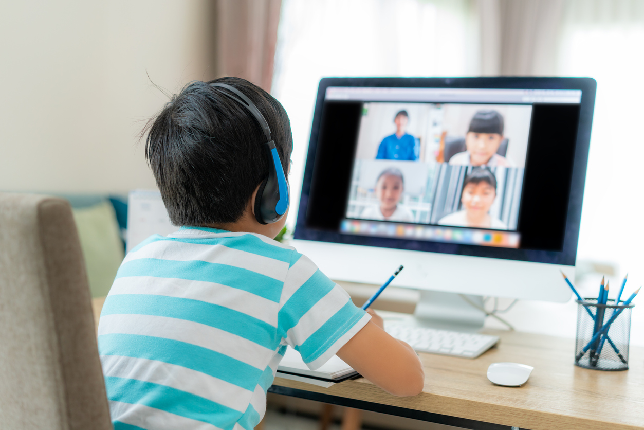Homeschooling Kids: Distance Learning Tips & Advice