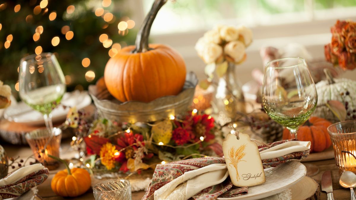 Farmhouse Decor Perfect for Your Thanksgiving Table