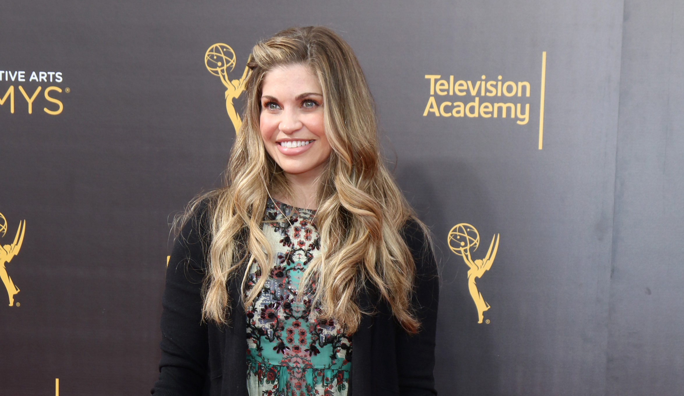 It's a Boy! Danielle Fisher Announces Pregnancy on 40th Birthday ...