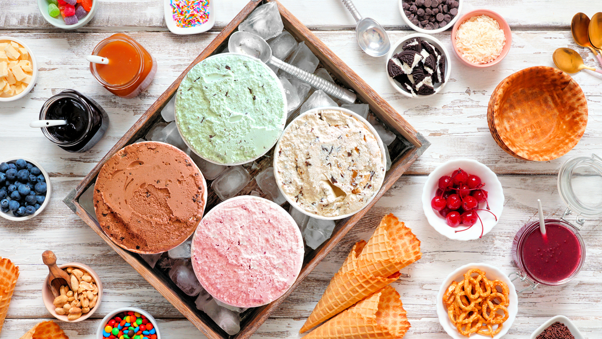 15 Sweet Ice Cream Sundae Bar Ideas to Try - Tinybeans