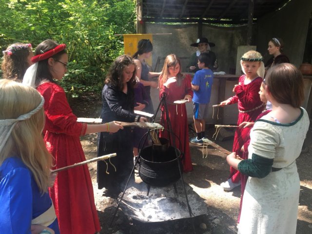 18 Awesome Fall Festivals for Families | Seattle, WA