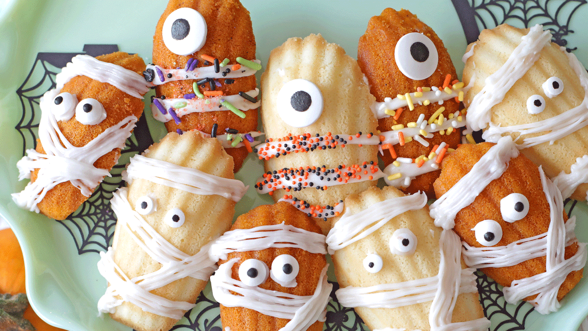 25+ Easy Halloween Treats to Make This Year - Tinybeans