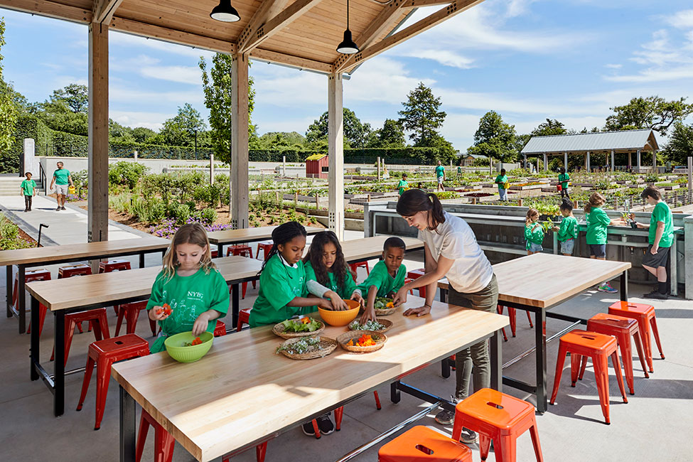 Camps at NYBG - Tinybeans