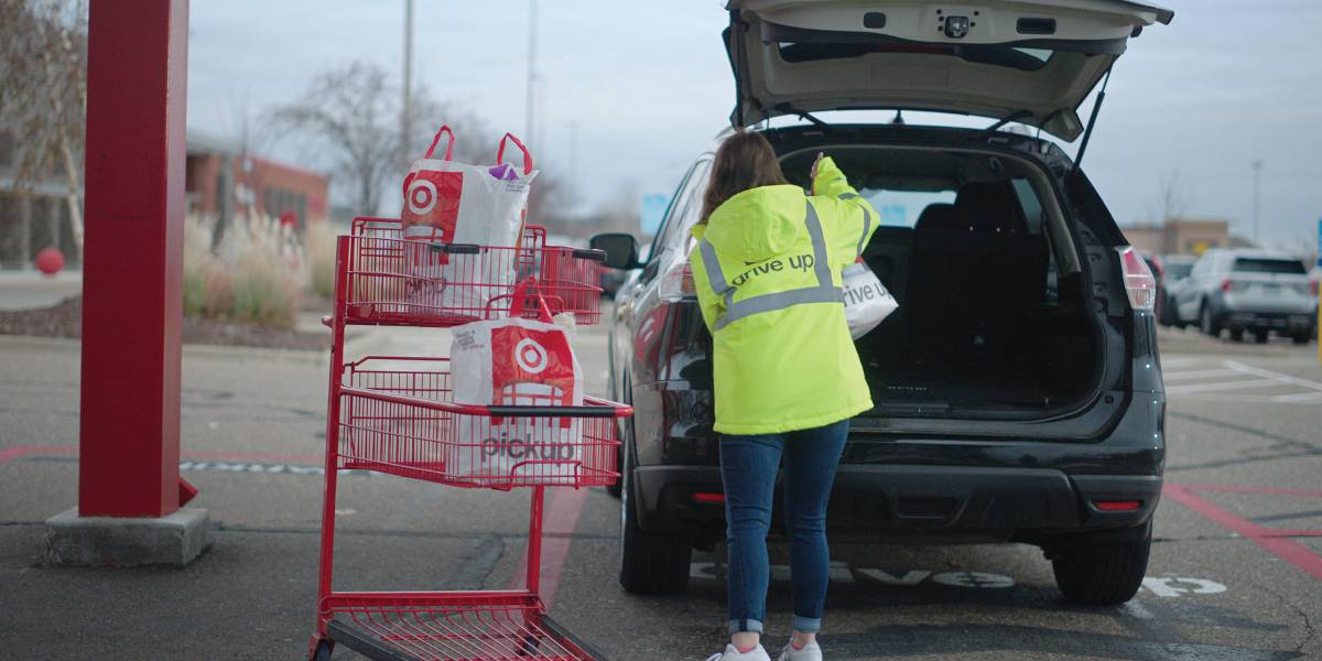 Rejoice! Target’s Adding Returns & Starbucks to Its Curbside Service ...