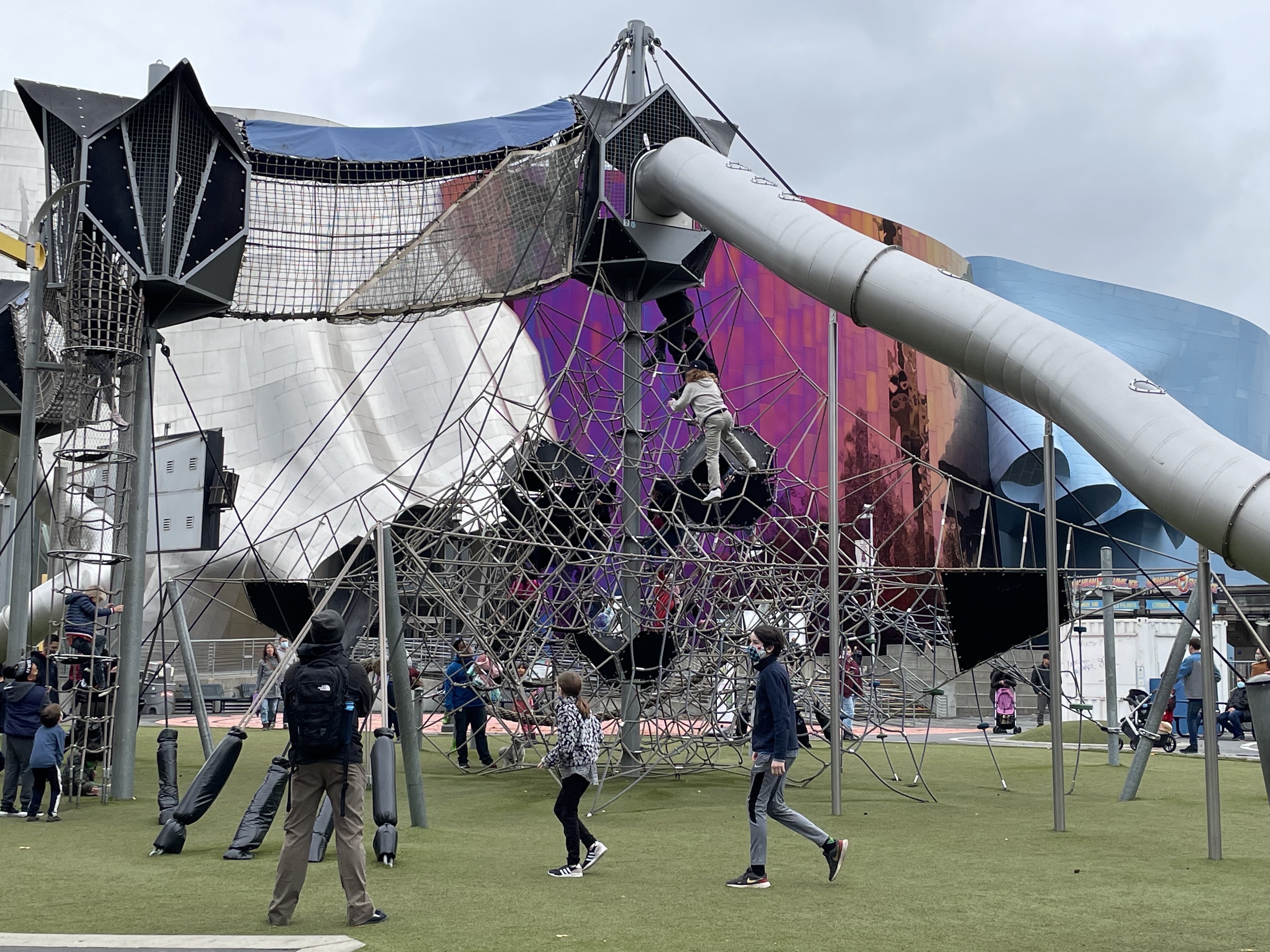 Best Things to Do with Kids at Seattle Center - Tinybeans