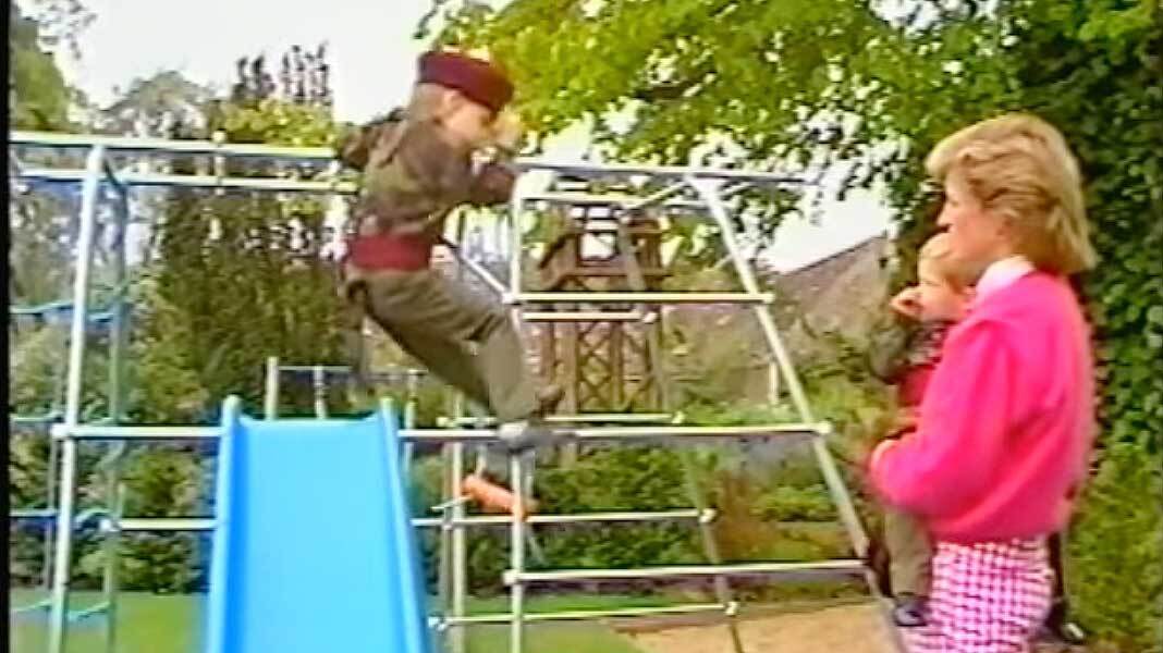 Video of Princess Di Handling William’s Tantrum like a Boss Resurfaces