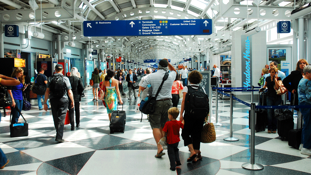 Top Tips to Make Traveling by Air with Kids a Little Easier - Tinybeans