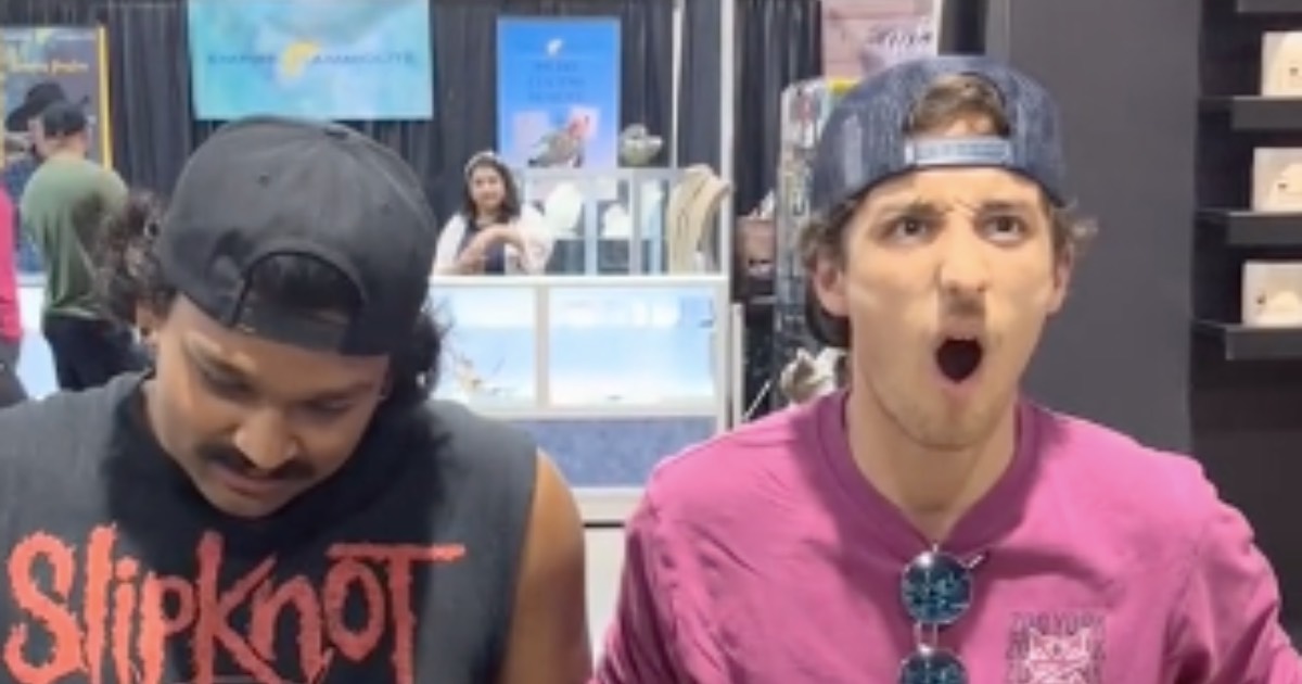 Watching Men in Pain from This Period Cramp Simulator Is Oddly Satisfying