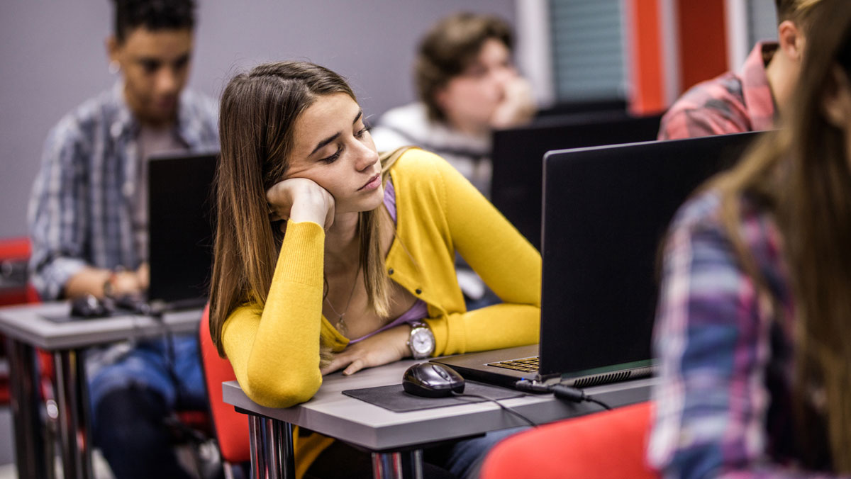 School Start Times Are Causing Sleep Problems in Teens - Tinybeans