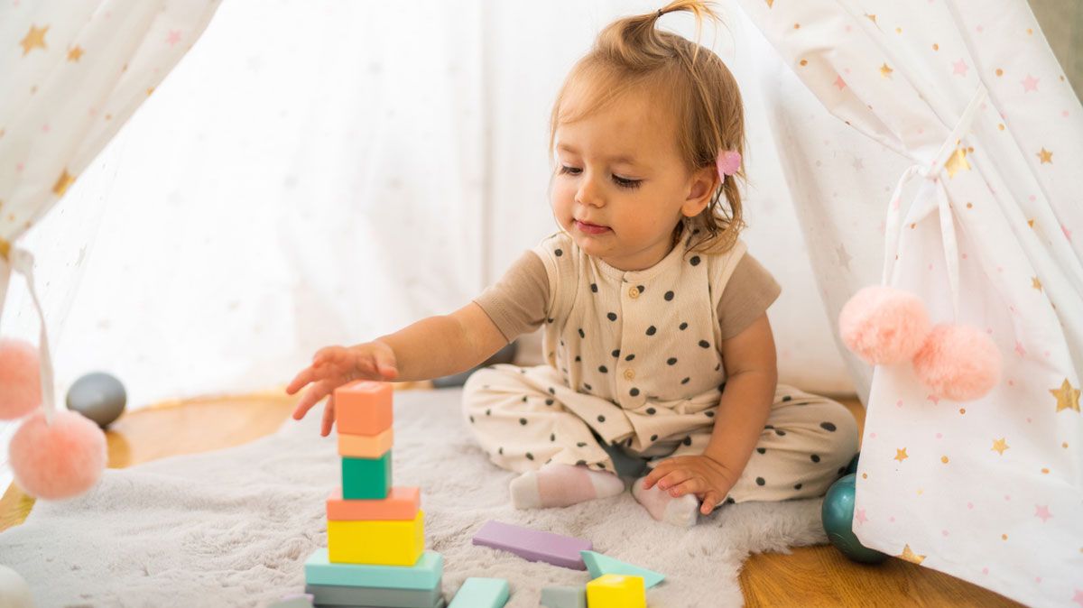 The Simplest Way to Get Your Toddler to Play by Themselves