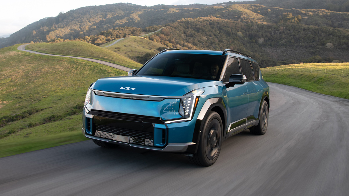 The Best Family Cars for 2025 According to Experts - Tinybeans