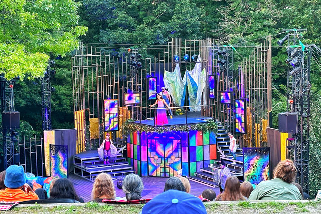 The Best Things to Do with Teens in Toronto, Canada - Tinybeans