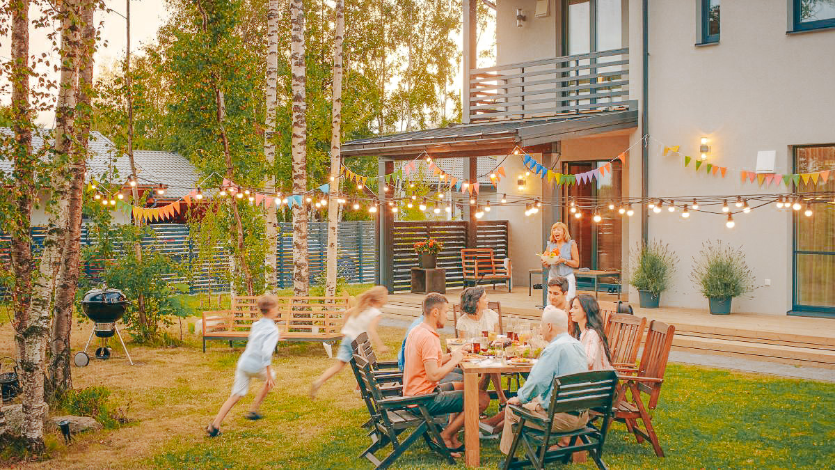 27 Cool Backyard Ideas - Tinybeans